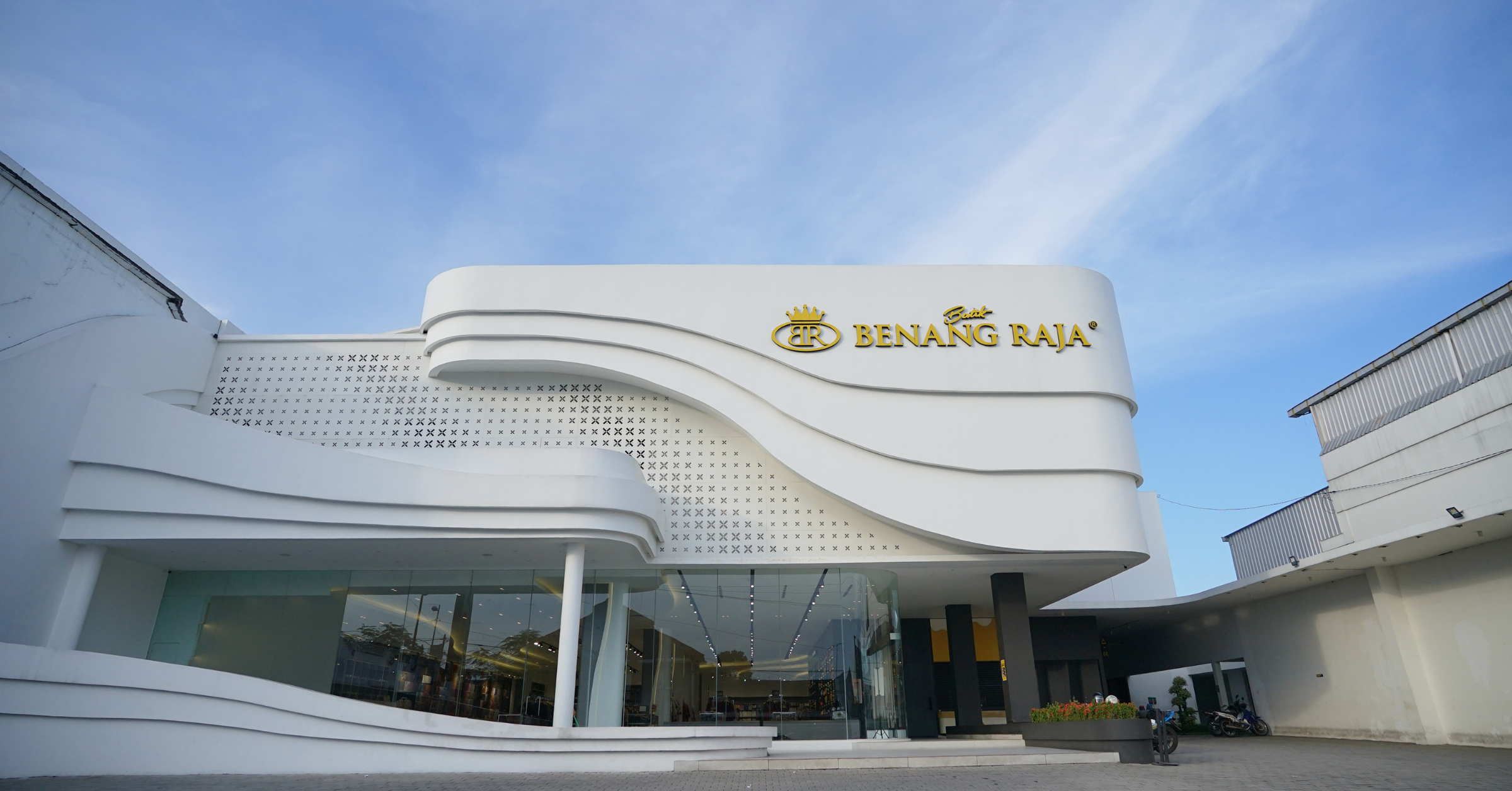 Tentang Kami – Benang Raja